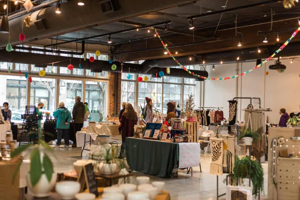 PDX Moon Market - Portland Living on the Cheap